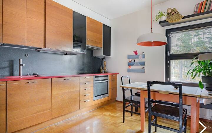 Private Room, Excellent Location Next To Train - Helsinki