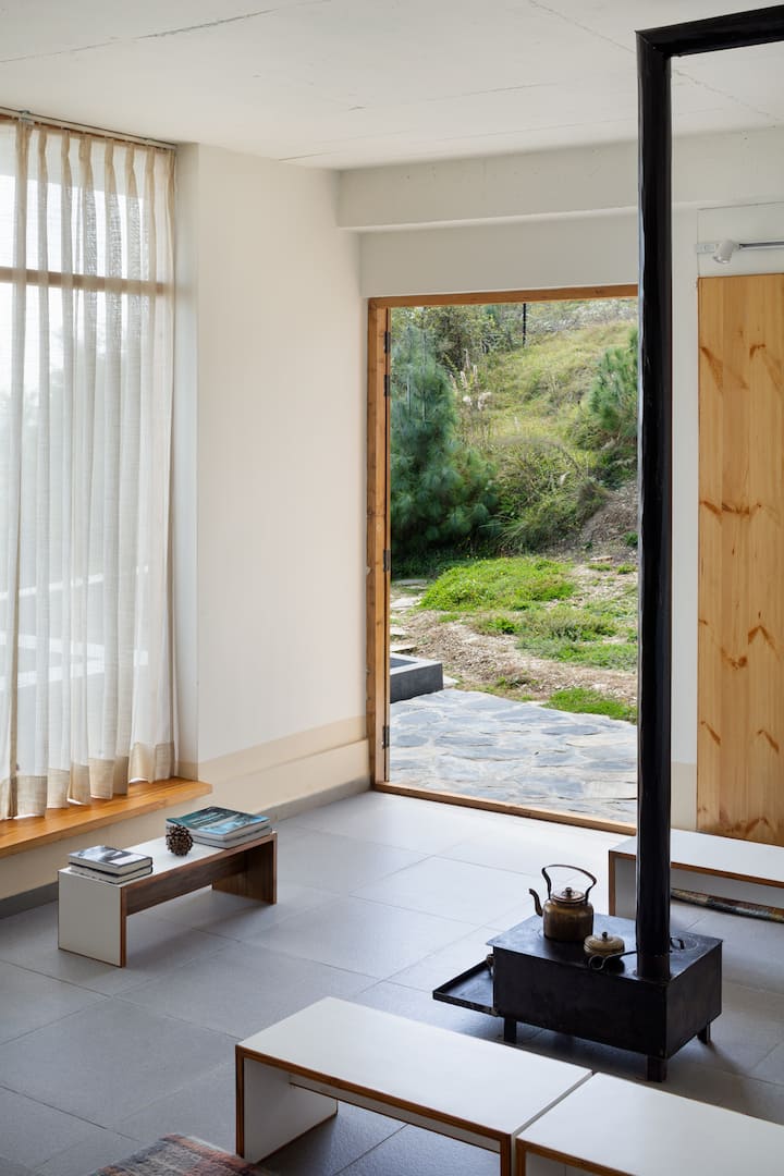 Mountain Top Cottage  Amazing Views. 4-6 Persons - Cheog