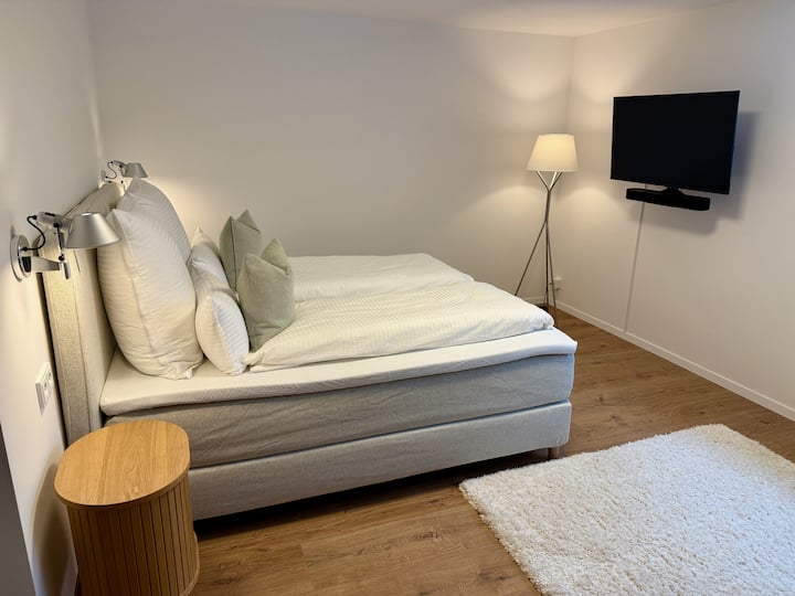 Luxury B&b Room & Shuttle - Aachen