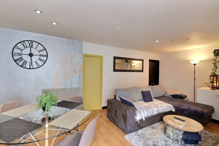 Appartement T2 En Centre-ville - Wifi - Salon-de-Provence