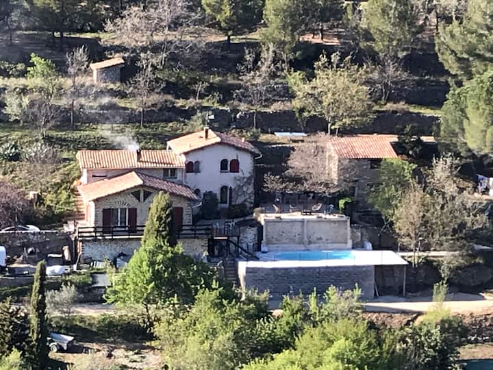 Maisonnette Avec Piscine Au Calme - Mimet