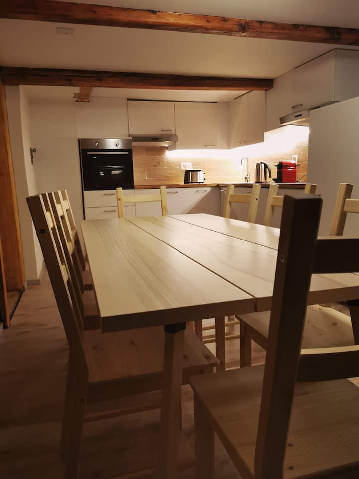 Pure Swissness In Interlaken | Cozy Apartment - Wilderswil