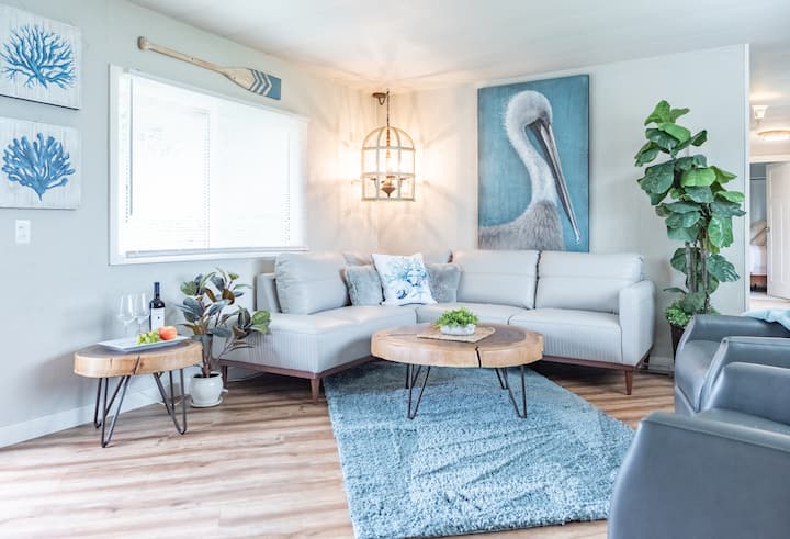 Cozy And Stylishly-walk To The Beach - Sleeps 5 - Grayland Beach State Park, Grayland