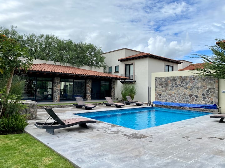 3bd 2ba, Ac Pool, Gym, Parking And Security 24/7 - San Miguel de Allende