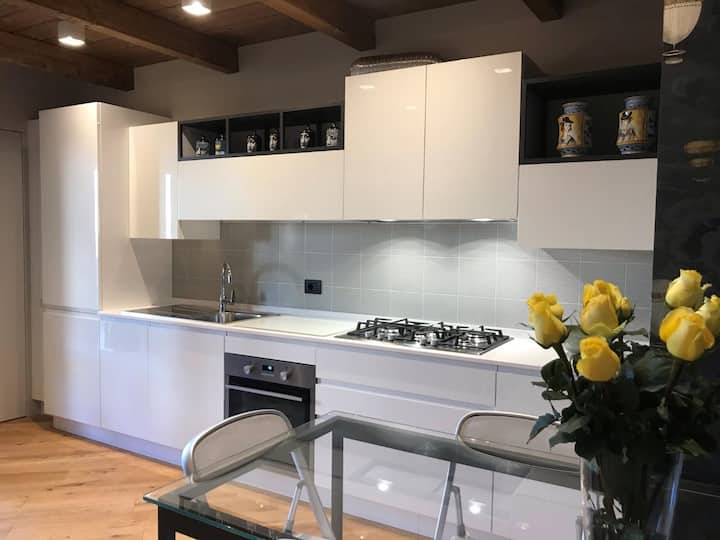 Gorgeous Small Flat In Downtown, Closed To Mole - Turin