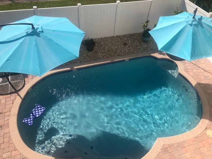Gulfport 5/5 House Pool Free Wi-fi And Parking - St. Pete Beach, FL
