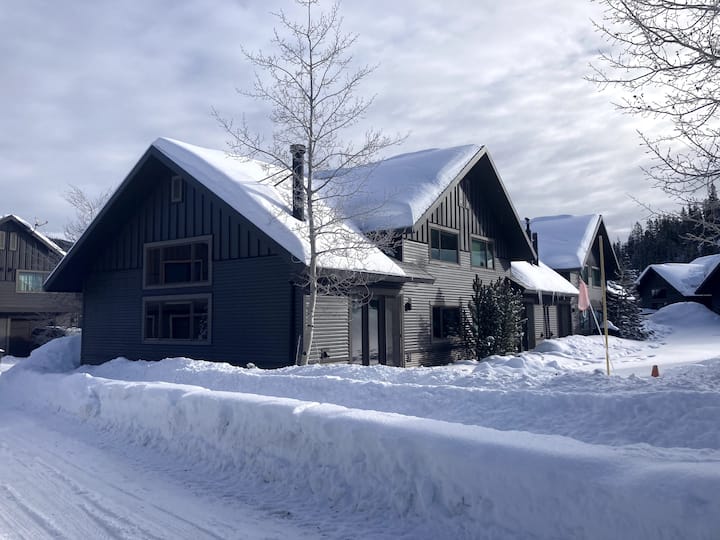 Entire Townhouse - Ski-in/ski-out Big Horn - Big Sky, MT