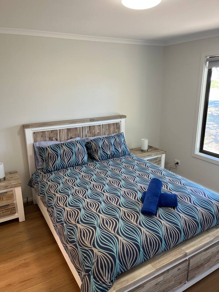 Marion Bay Seaside Apartments - Ground Floor No.4 - Yorke Peninsula Council