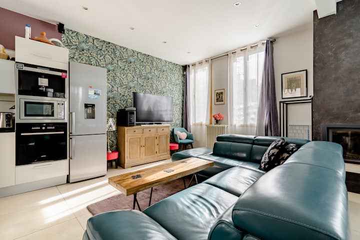 Big Room A/c Tv - Saint-Ouen