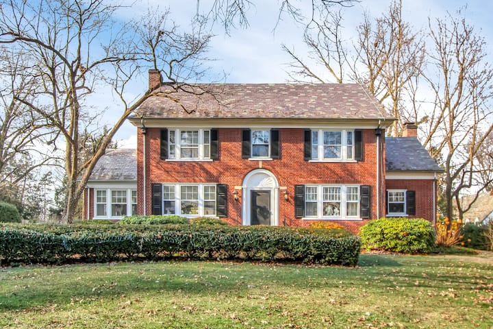 Monthly/yrly Living In Prestigious Sch Lane Hills - Lancaster, PA
