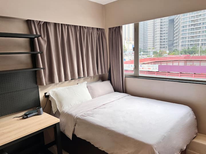 Serviced Suite Room For Student - Hong Kong
