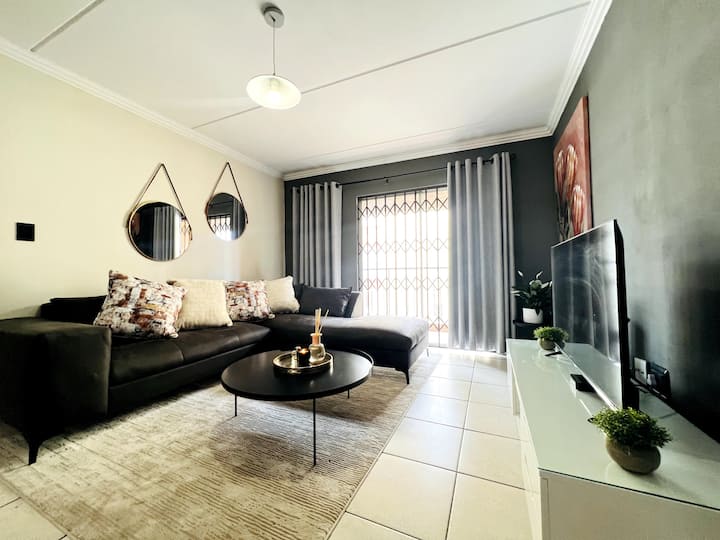 Benoni Getaway, 15 Mins To Or Tambo Airport - Benoni