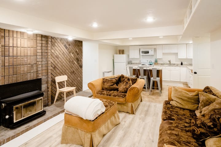 Mesmerizing Paradise Home In Cottonwood Canyons - Sandy, UT