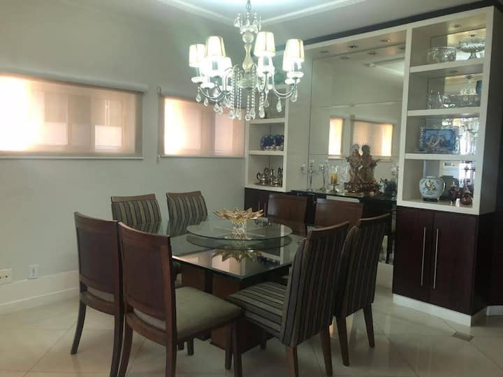 Apartamento Para Família 100 M Da Praia Do Forte - Cabo Frio