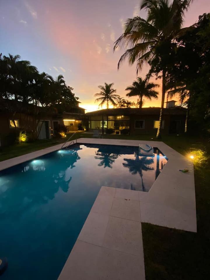 Coconut House - A Few Steps From The Bardot Edge - 