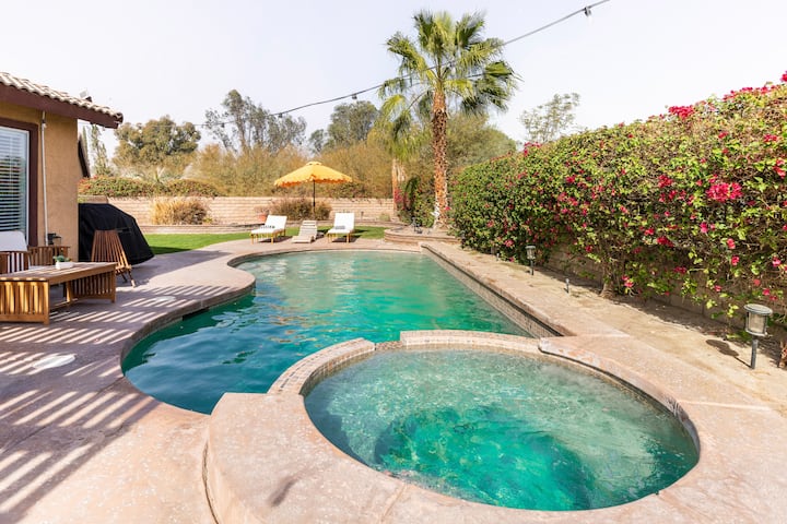 Desert Escape W/ Pool + Jacuzzi | On Golf Course - La Quinta, CA