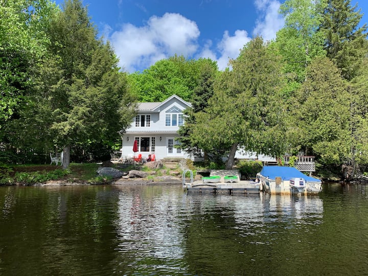 Lake Cecebe Vacation Rentals & Homes - Magnetawan, Canada | Airbnb