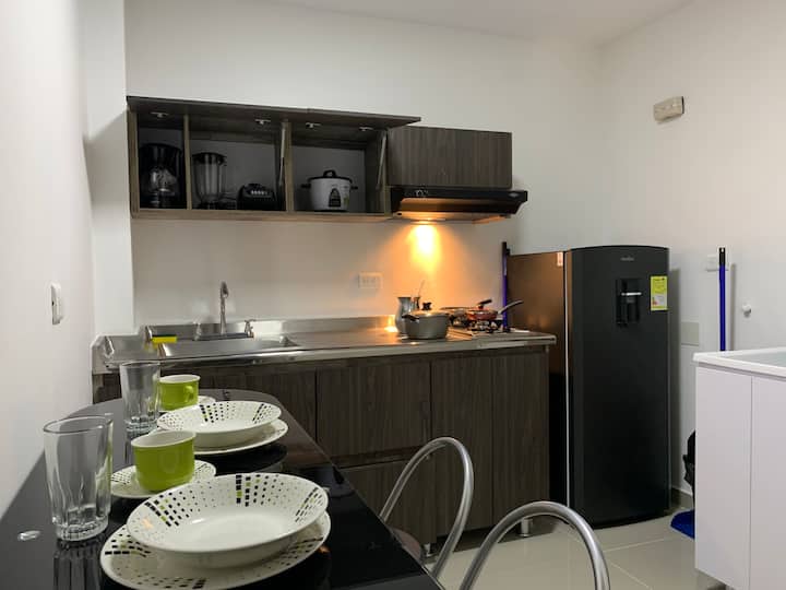 Apartamento Muy Central Para 2 , Ventana Interior - Dosquebradas