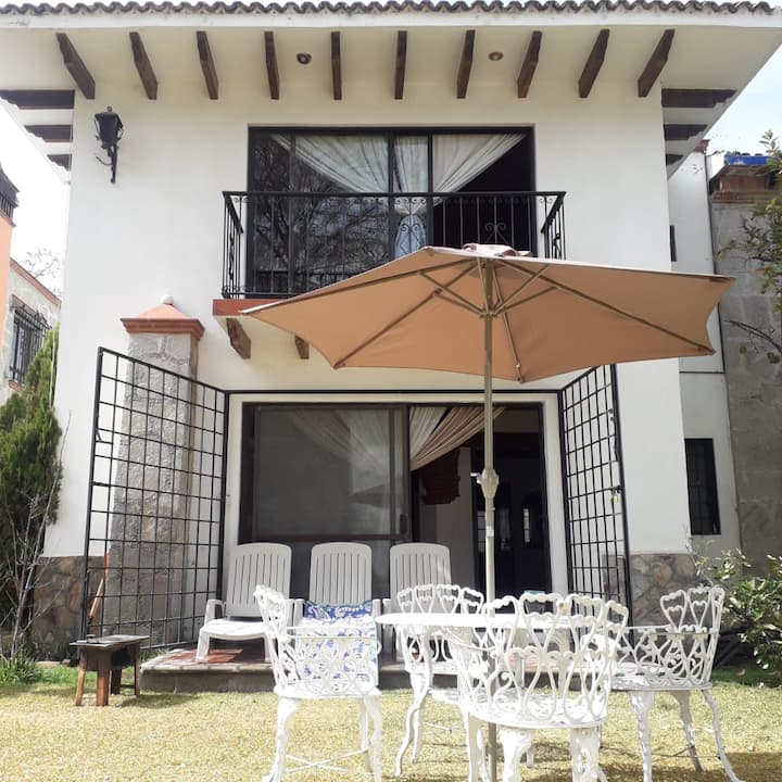 Amplia Y Cómoda Casa En El Corazón De Tequis - Tequisquiapan