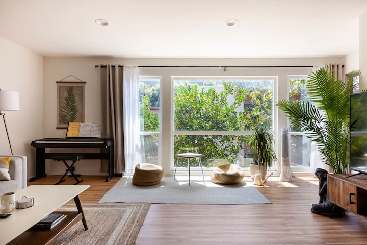 Sunny Escape | Walk To Beach | Hot Tub + Tennis - San Diego, CA