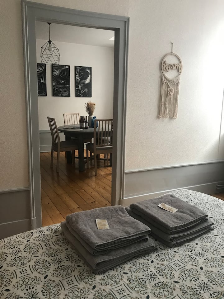 «Le Grilleton» Appartement Au Cœur Du Centre-ville - Dole