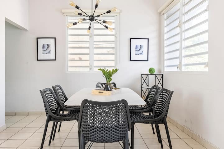 La Placita Best Location And Value Sleeps 8 - San Juan