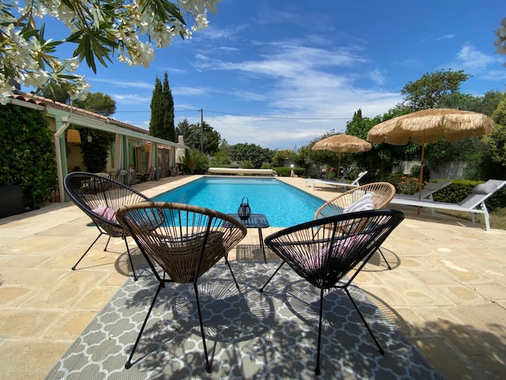 Charmant Studio Design Au Calme Avec Piscine - Le Muy