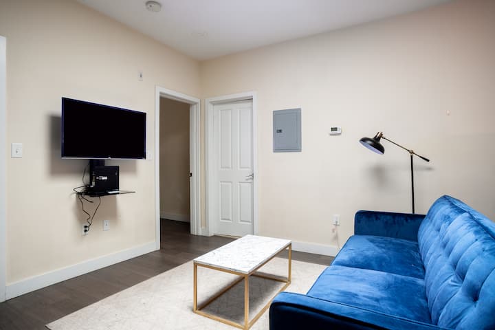 Luxury At A Discount!! 2br/2ba | 200mbps Internet - 波士頓, MA