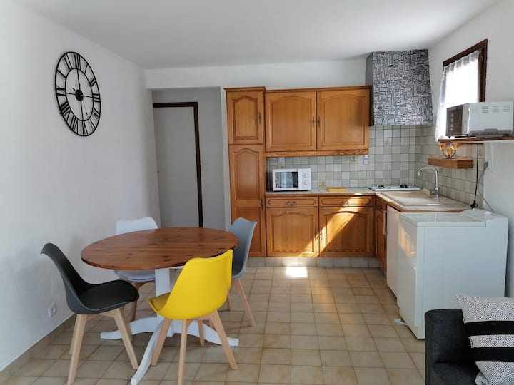 Appartement Dans Maison Rdc - 4 Personnes - Embrun