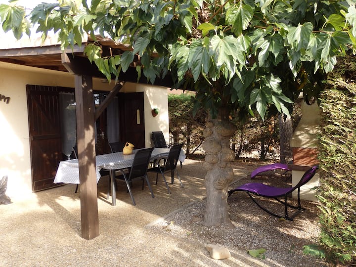 Loue Charmante Maison Dans Résidence Avec Piscine - Vendres