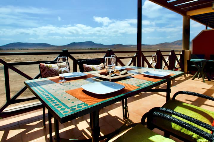 Volcano & Beach - No Stress Holidays - El Cotillo