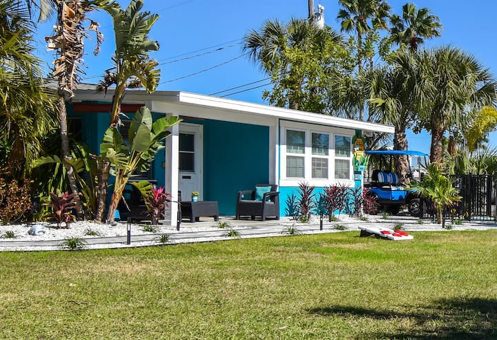 #8 - Sea Turtle Bungalows@ John's Passn - Madeira Beach, FL