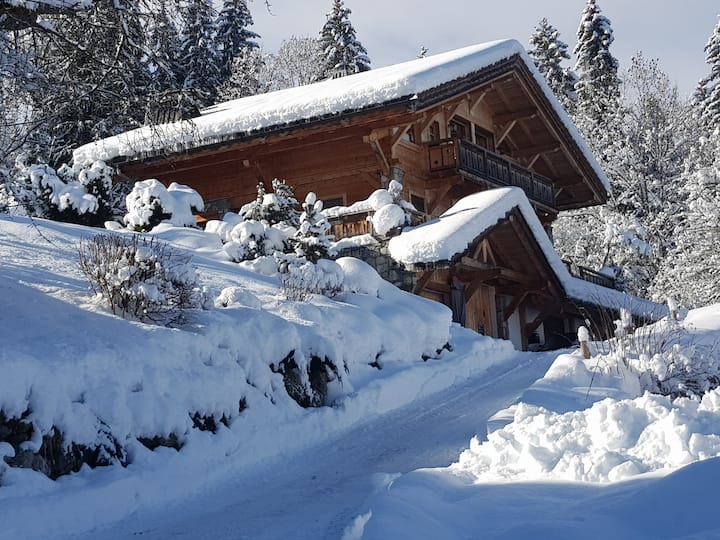 Vue Montagne, Spacieux, De Plain Pied, Au Calme - Combloux
