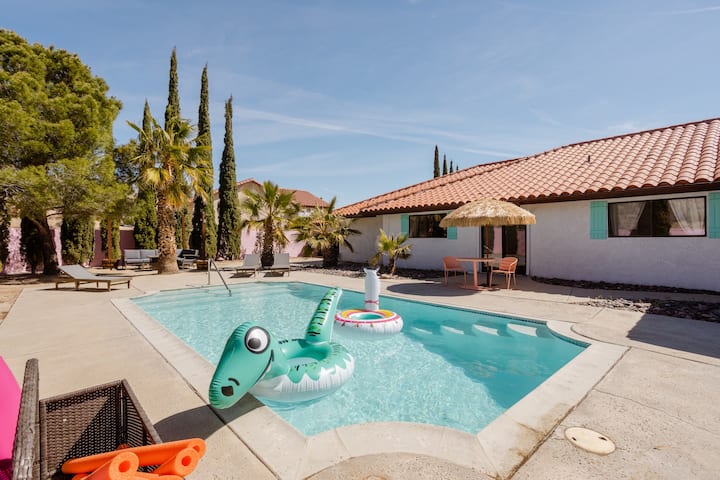 Top 10 Airbnbs With Pool In Yucca Valley, California - Updated 2024 ...