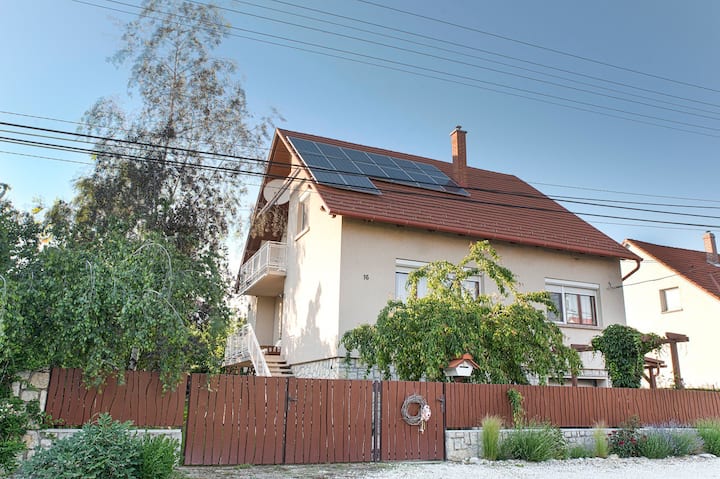 Tágas Apartman, Barátságos Otthon - Lake Balaton