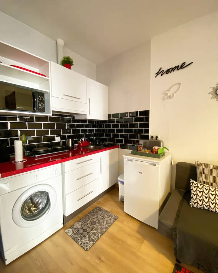 5.red Velvet 2bedroom Apartment In Gran Via/callao - Madrid