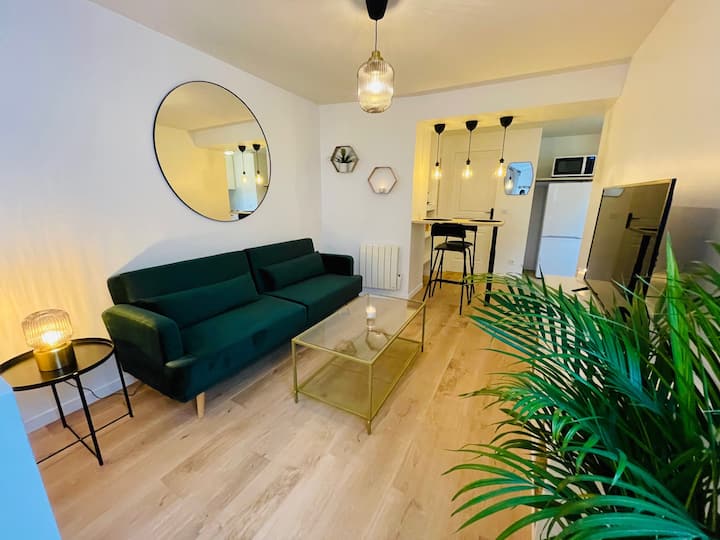 Appartement De Charme /Centre Ville - Linas