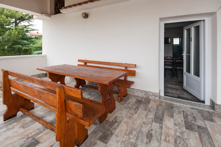 Apartment Holiday Krk M5 - 2-bedroom With Terrace - Krk
