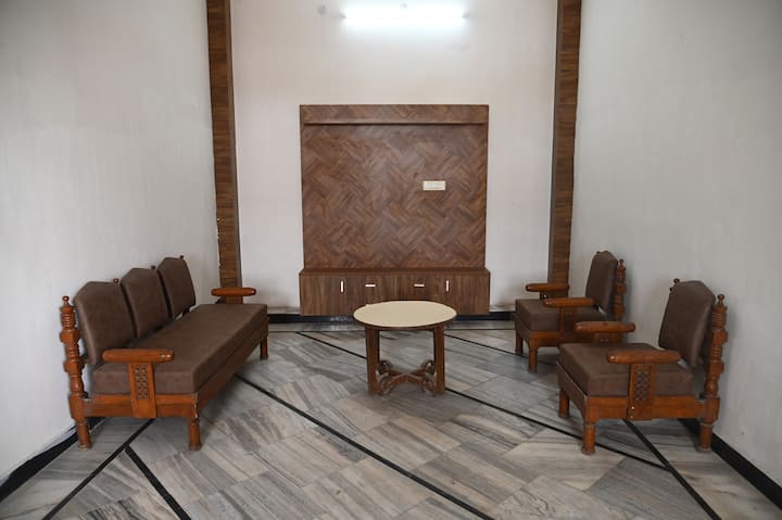 Shakti Sansthan-ayurveda And Yoga Center - Haridwar
