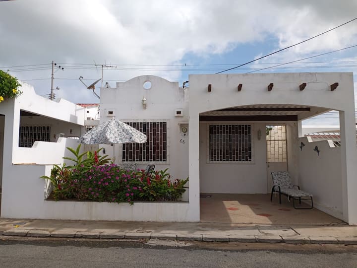 The Best Enviroment U Can Ever Find At The Beach - Salinas