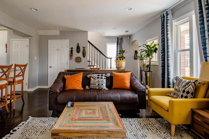 King-sized City Oasis - Baltimore, MD