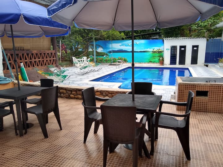 Country House In Melgar - Urban - Melgar