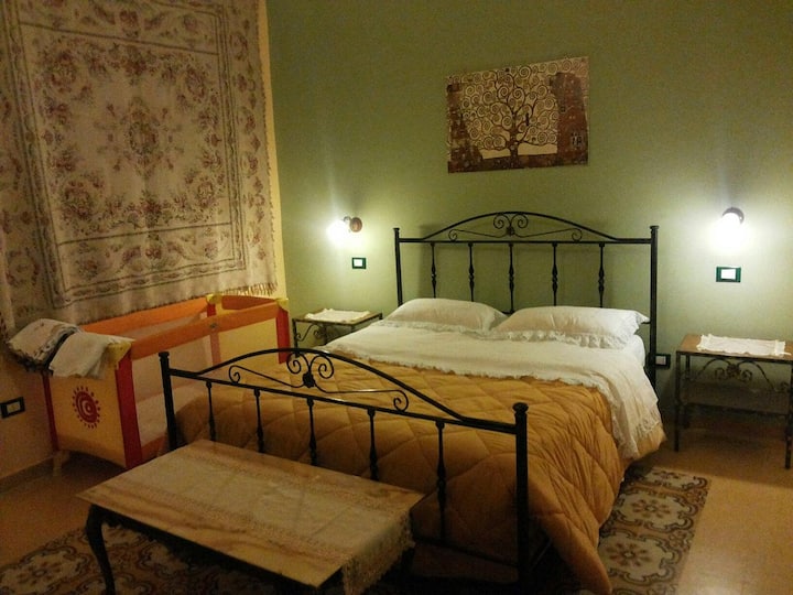 B&b Nel Centro Storico Di Carini - Carini