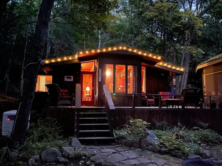 Pri Hot Tub. Close To Lake, Cabin In Muskoka For 2 - Algonquin Provincial Park