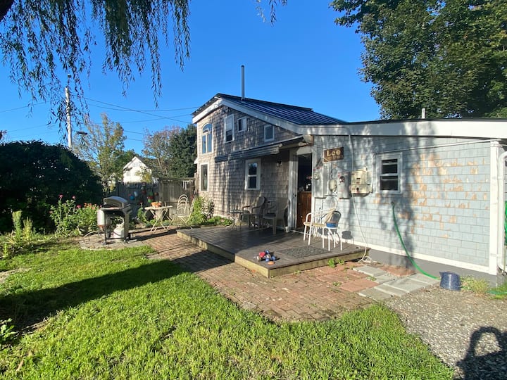 Str25-28 North End Cottage - Rockland, ME