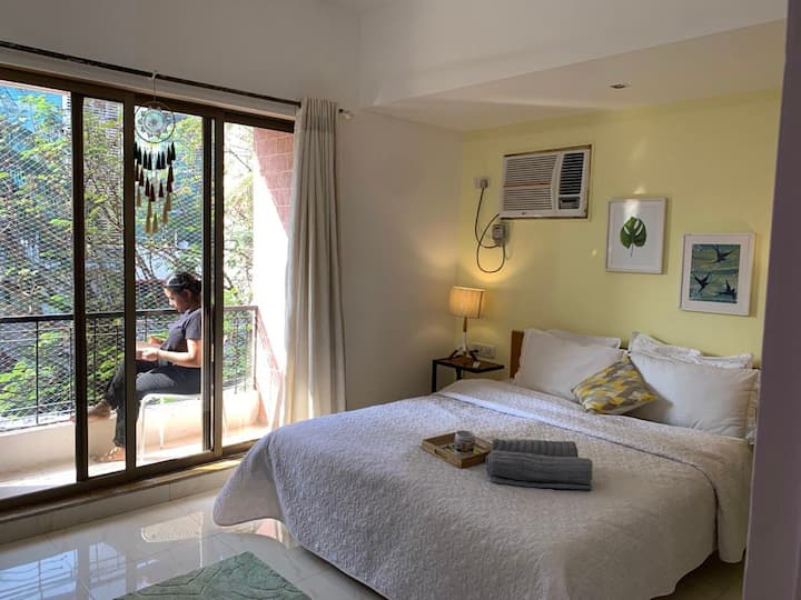 Room2 In 3bhk- Attached Bathroom With Pvt Balcony - Mumbai