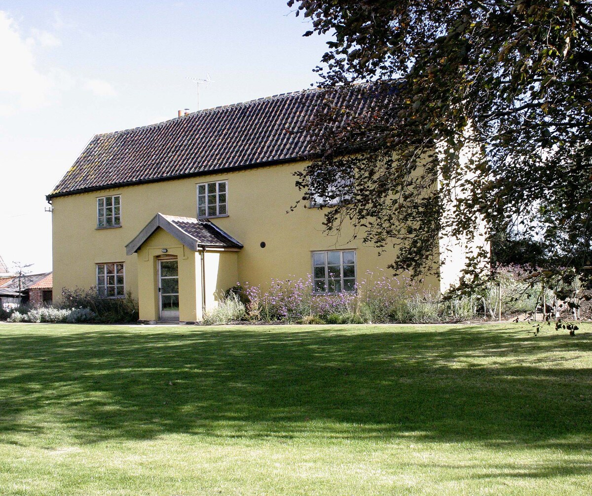 Ferme Grove, Bramfield - Maisons à louer à Bramfield, Angleterre ...