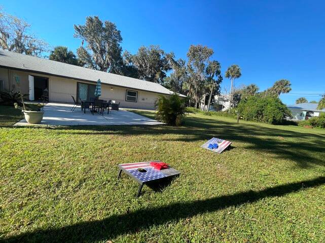 Best Airbnbs in Crystal River, Florida With Data