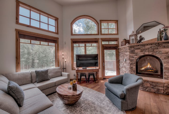 *Private Hot Tub W Slope Views*4 Ensuite Bedrooms! - Keystone, CO