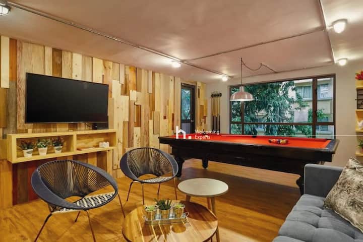 Lleras Park Apartment 202 - Medellín